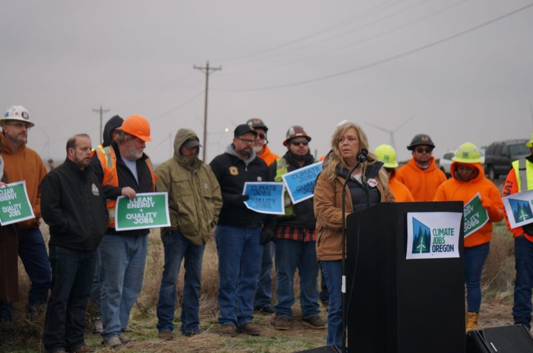 Oregon Labor Unions Start Collaboration, Push for Clean Energy Jobs ...